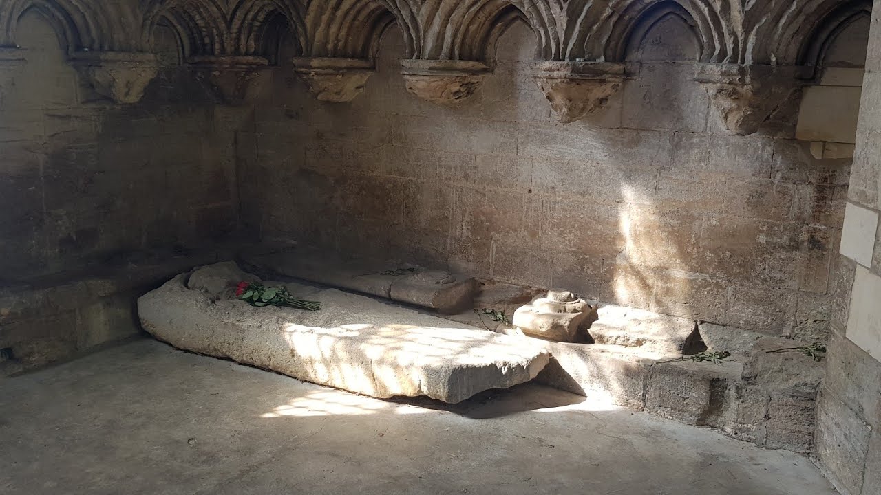 12th Century Knights Templar tower - YouTube