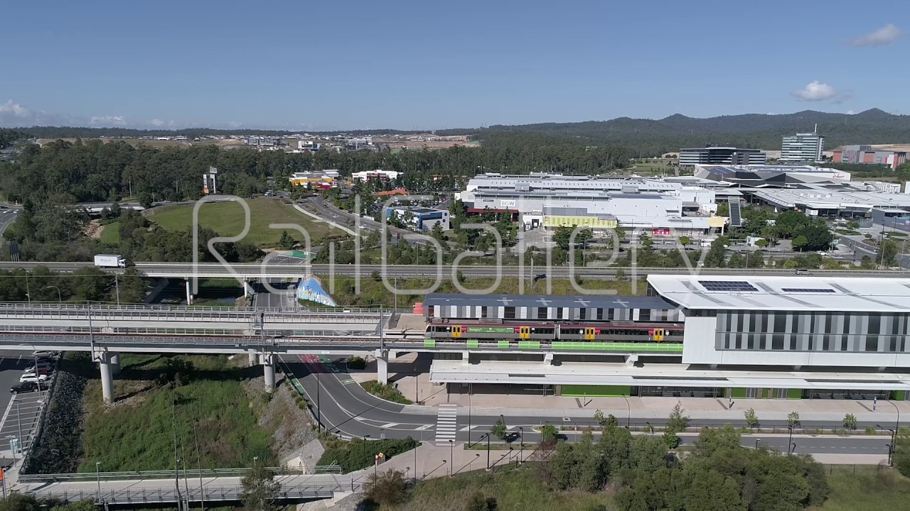 Queensland Rail | SMU 260 | Springfield Central | RailGallery_20170527 ...