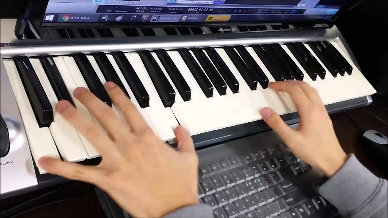 Van Halen - Jump Keyboard (Part 1) Cover - YouTube