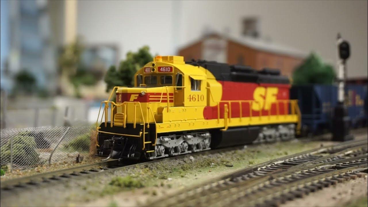 Atlas Santa Fe Kodachrome SD26 W/ Loksound - YouTube