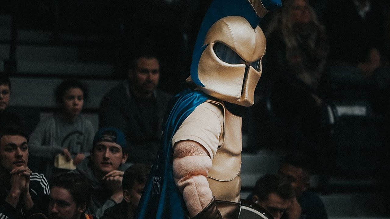 2018-19 Trinity Western Spartans Highlights - YouTube