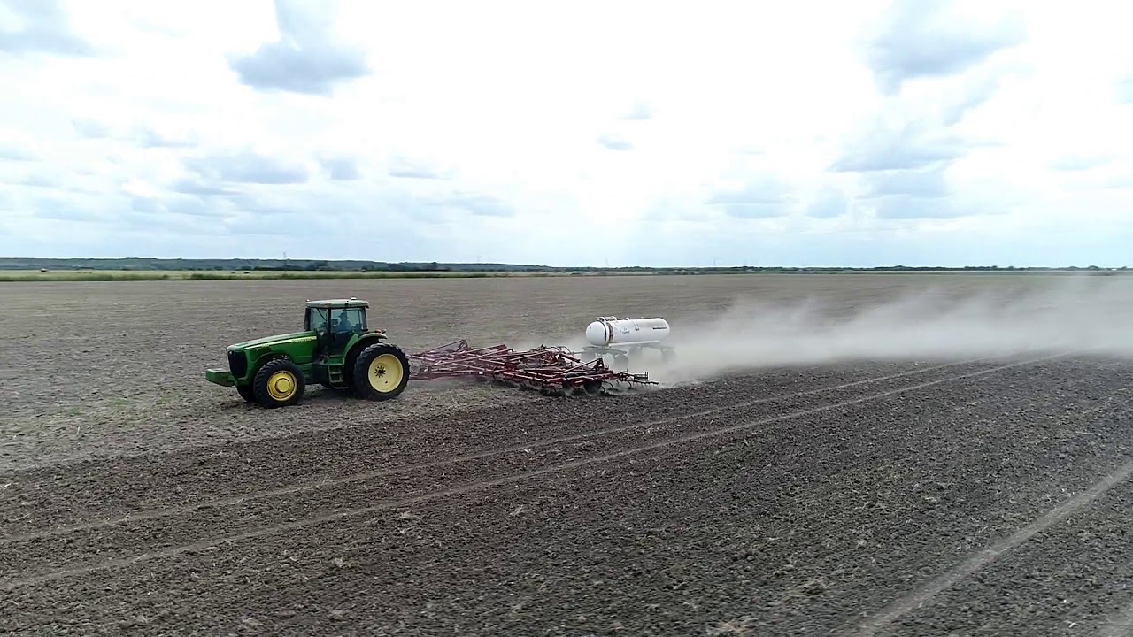 Grandview Farms- Anhydrous Application 2017 - YouTube