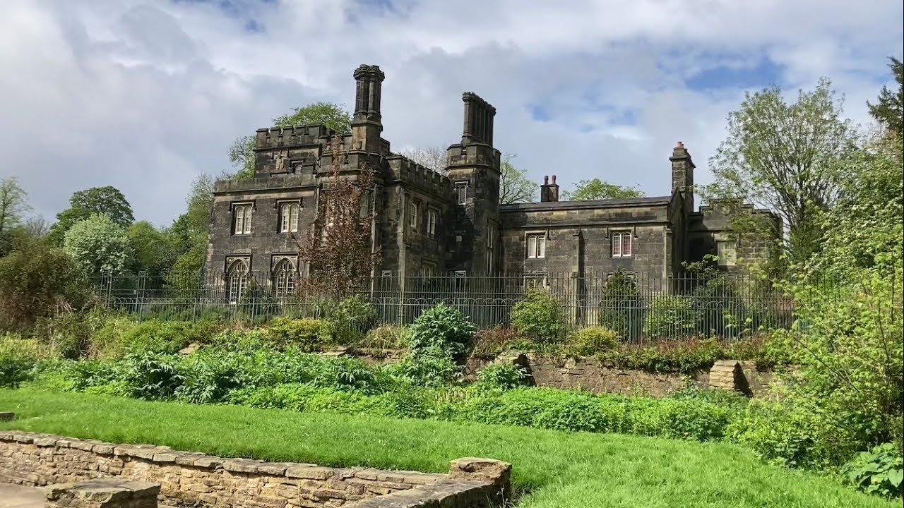 A walk around Priory Park, Dudley - YouTube