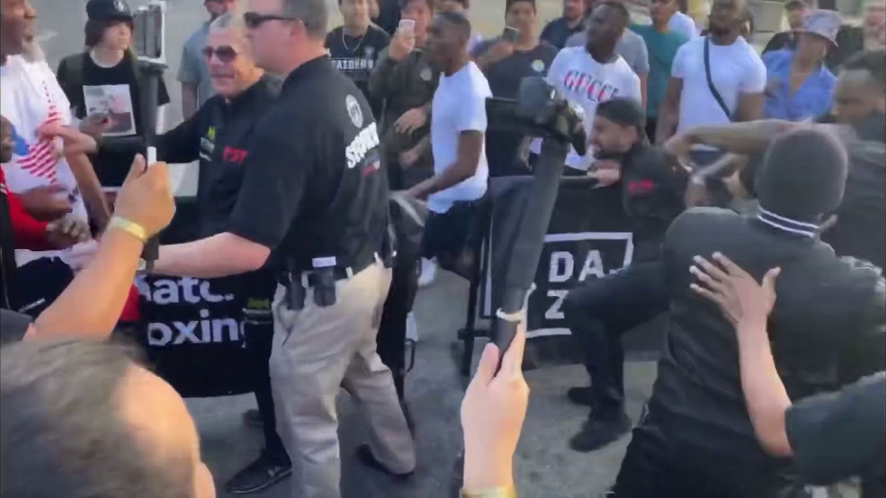 Fight breaks between Shannon Briggs and Vidal Riley - YouTube