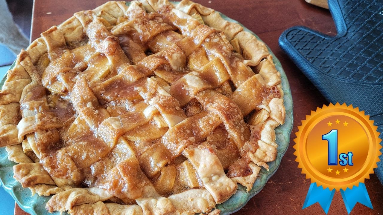 How to Make Award Winning Apple Pie - YouTube