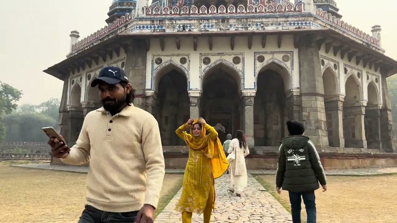 Exploring the most beautiful tomb in Delhi : Humayun’s Tomb 😱 - YouTube
