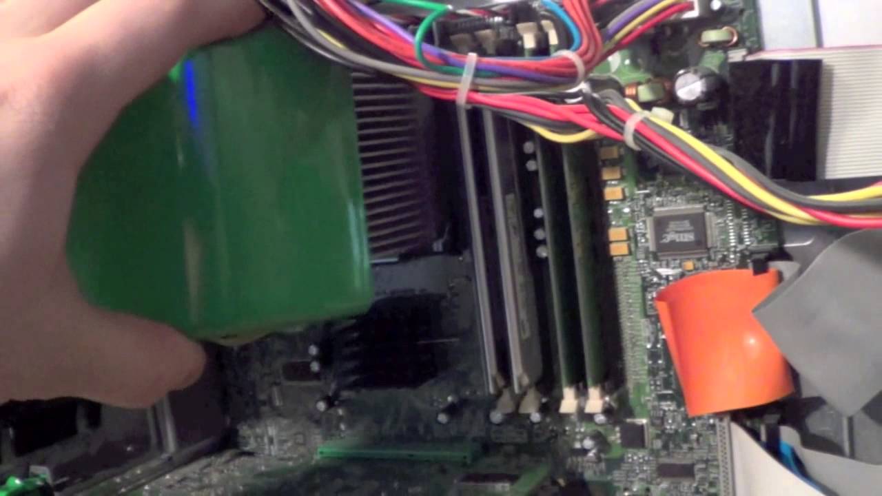 Internal tour of a Dell Dimension 8200 Desktop PC View look around ...