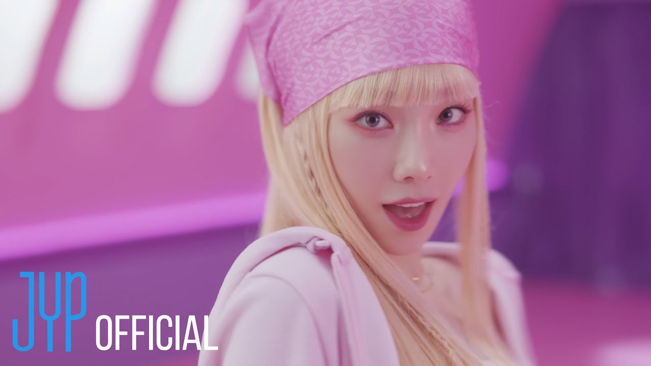 TAEYEON 태연 'Weekend' MV Teaser (JYPE. ver) - YouTube