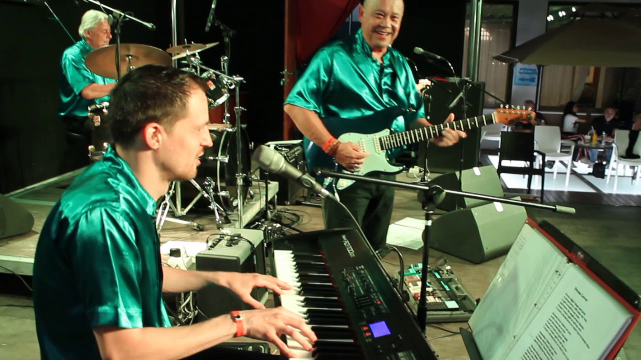 Brapa met Lief Java - YouTube