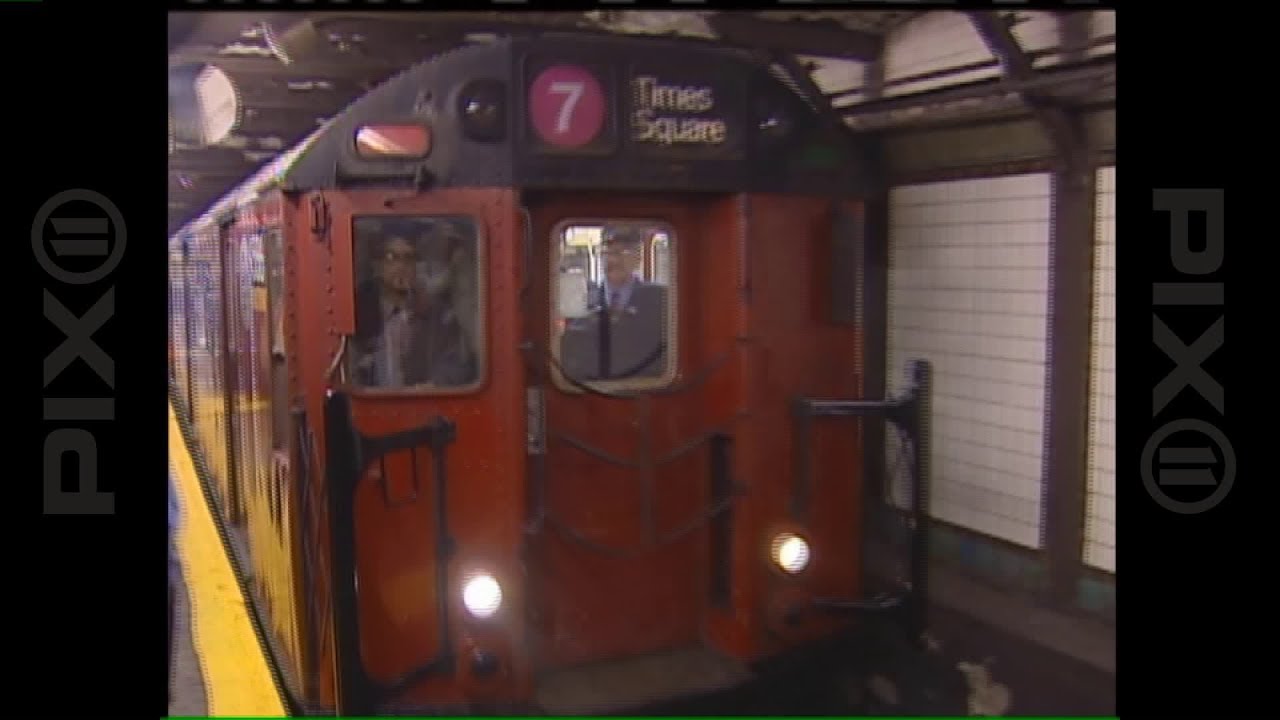 The last Redbird subway train leaves service - YouTube