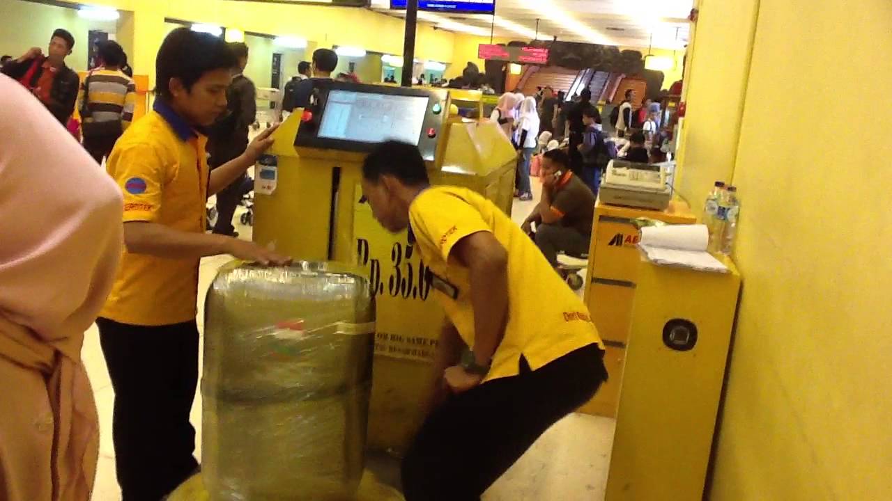 wrapping koper di bandara 085785524862 - YouTube
