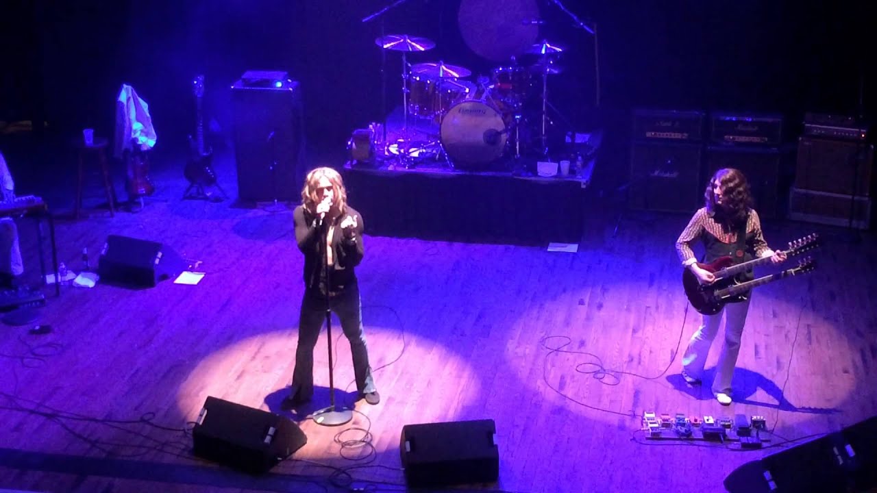 Led Zeppelin 2 - Stairway To Heaven Houston House of Blues - YouTube