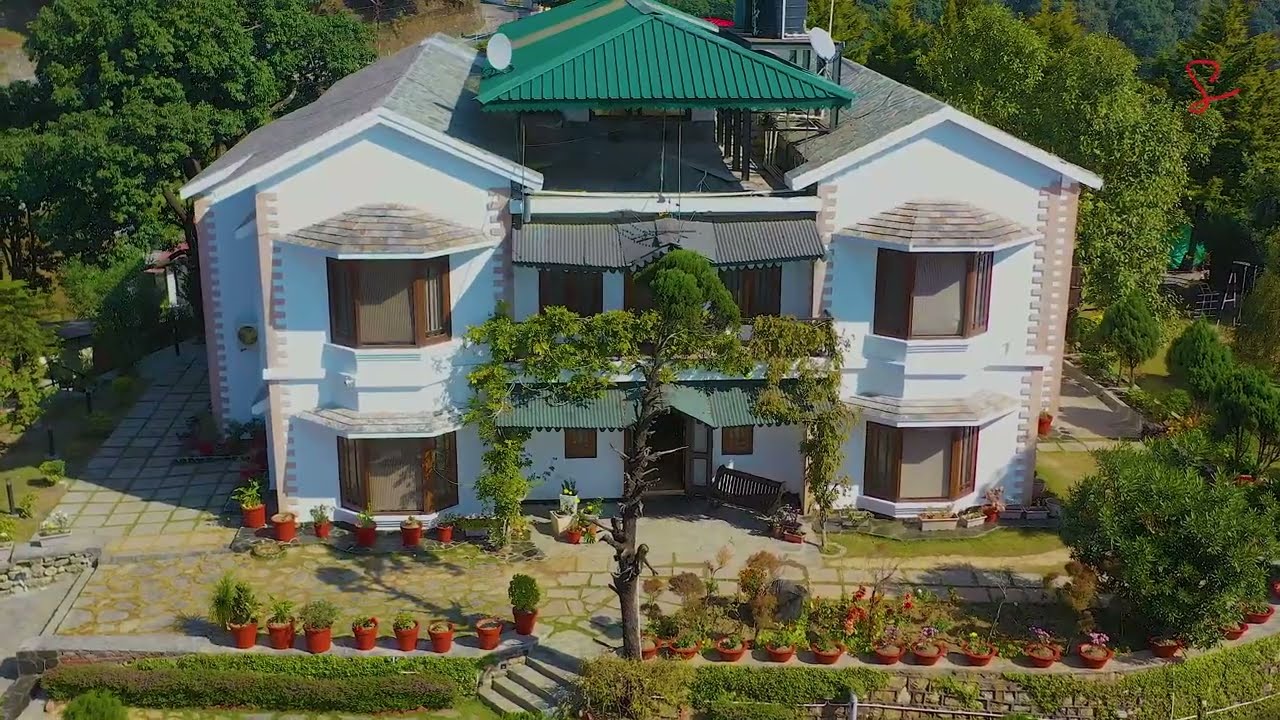 Wakefield Estate, Mussoorie | 6-bedroom luxury villa by Lohono Stays ...