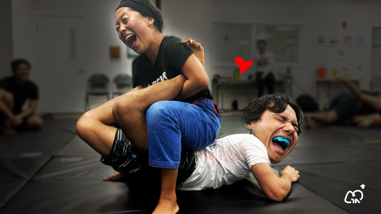TRAINING DAY: getting BEAT UP by GIRLS! - YouTube