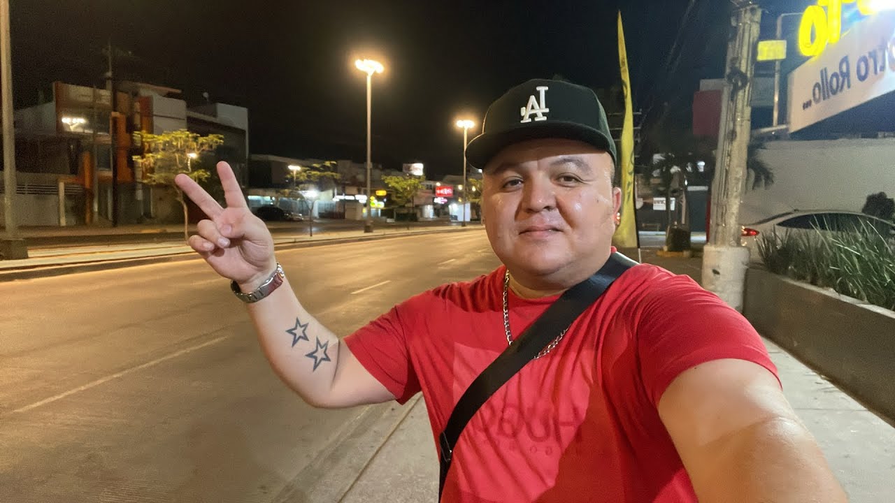 Omar piña está en vivo - YouTube