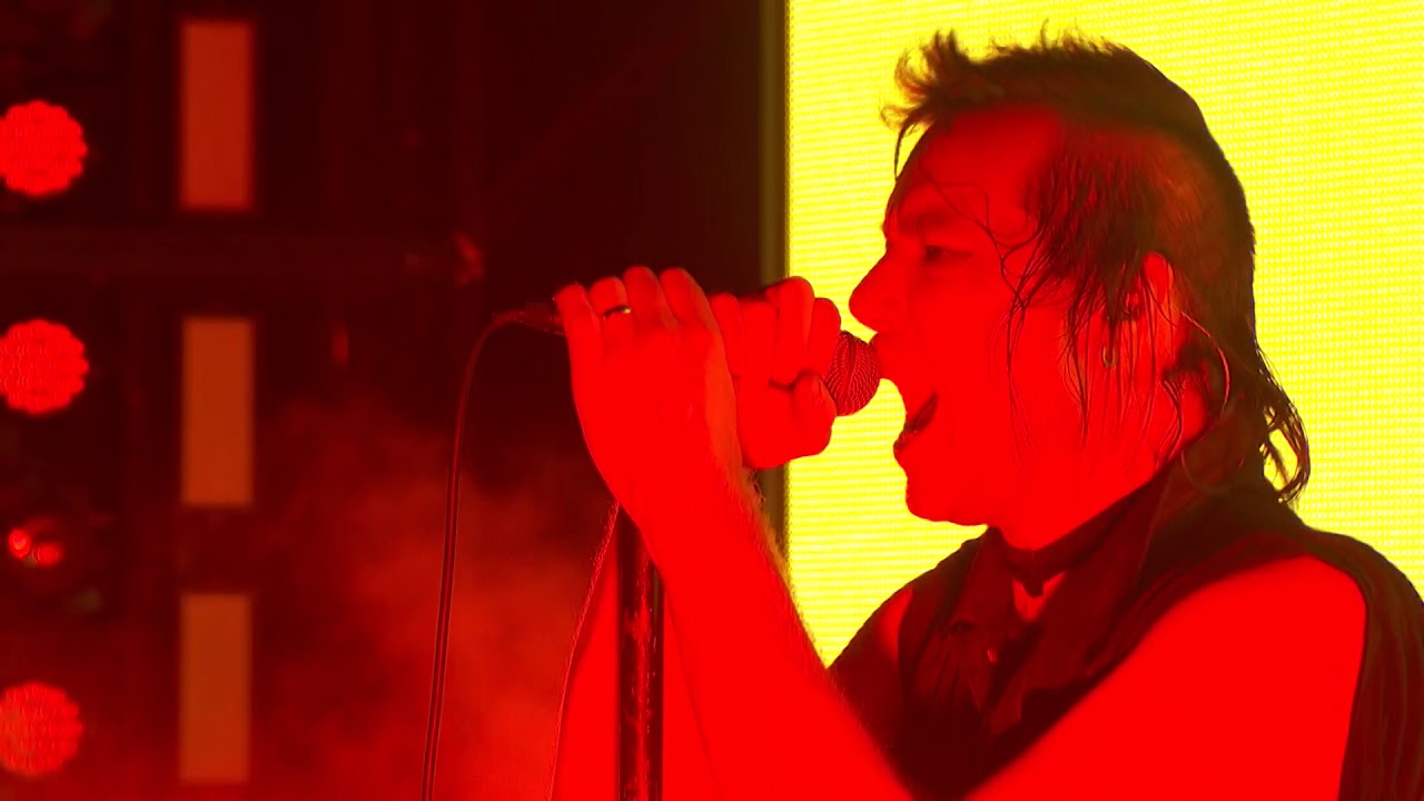 Nine Inch Nails- Burn (Subs Español) - YouTube