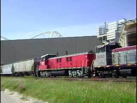 DGNO (CEFX 2630) in Dallas, Tx. 04/25/2009 © - YouTube