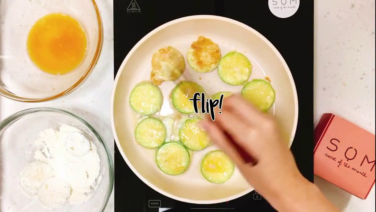 The Secret Korean Recipes #7 - Hobak-jeon 호박전 (Pan fried Zucchini ...