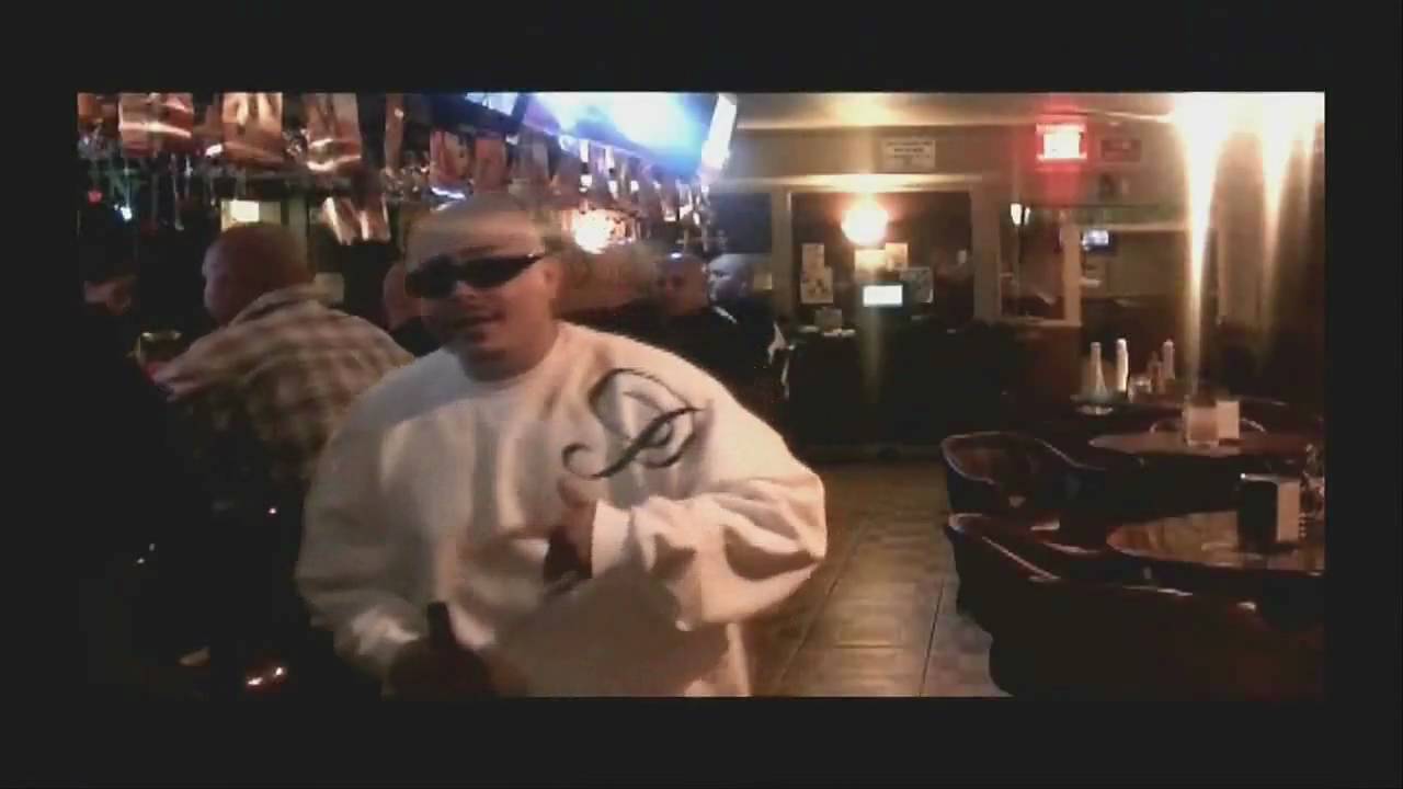 Malow Mac- Sucka Free *NEW 2010 MUSIC VIDEO* - YouTube