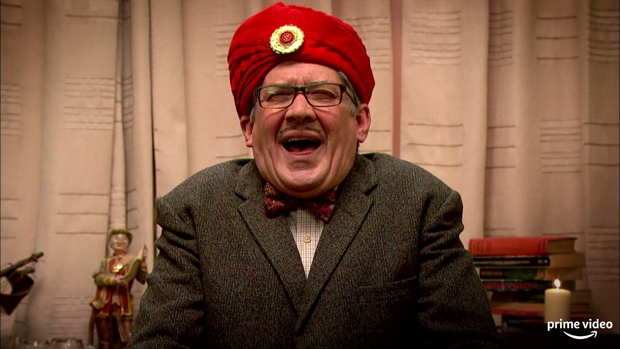 Count Arthur Strong: The Seance - YouTube