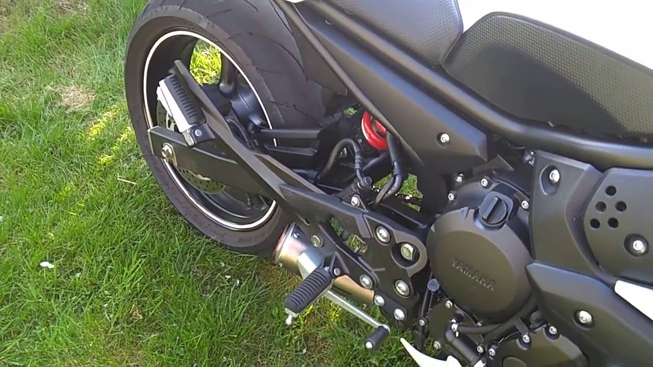 Yamaha XJ6 SC Project exhaust - YouTube