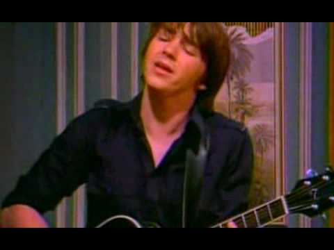 Drake Bell_Down we fall_Versión acústica - YouTube