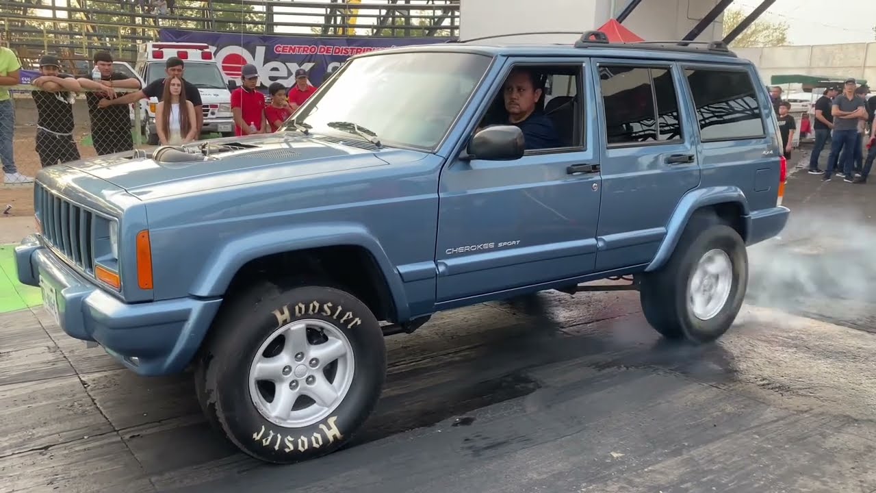 CHEROKEE SUPERCHARGUED + NITRO VS GOLF R | AUTODROMO CULIACAN ...