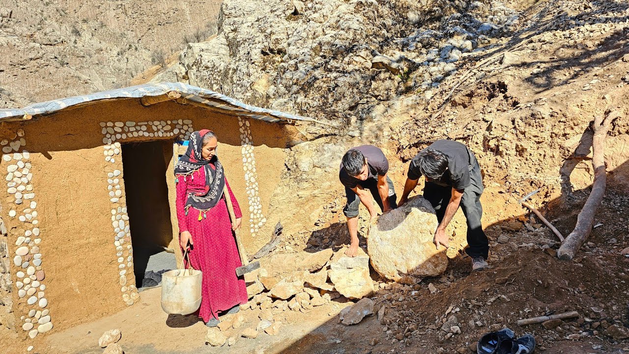 Nomadic Life: A Family’s Hard Work to Build a Better Future in Nature ...