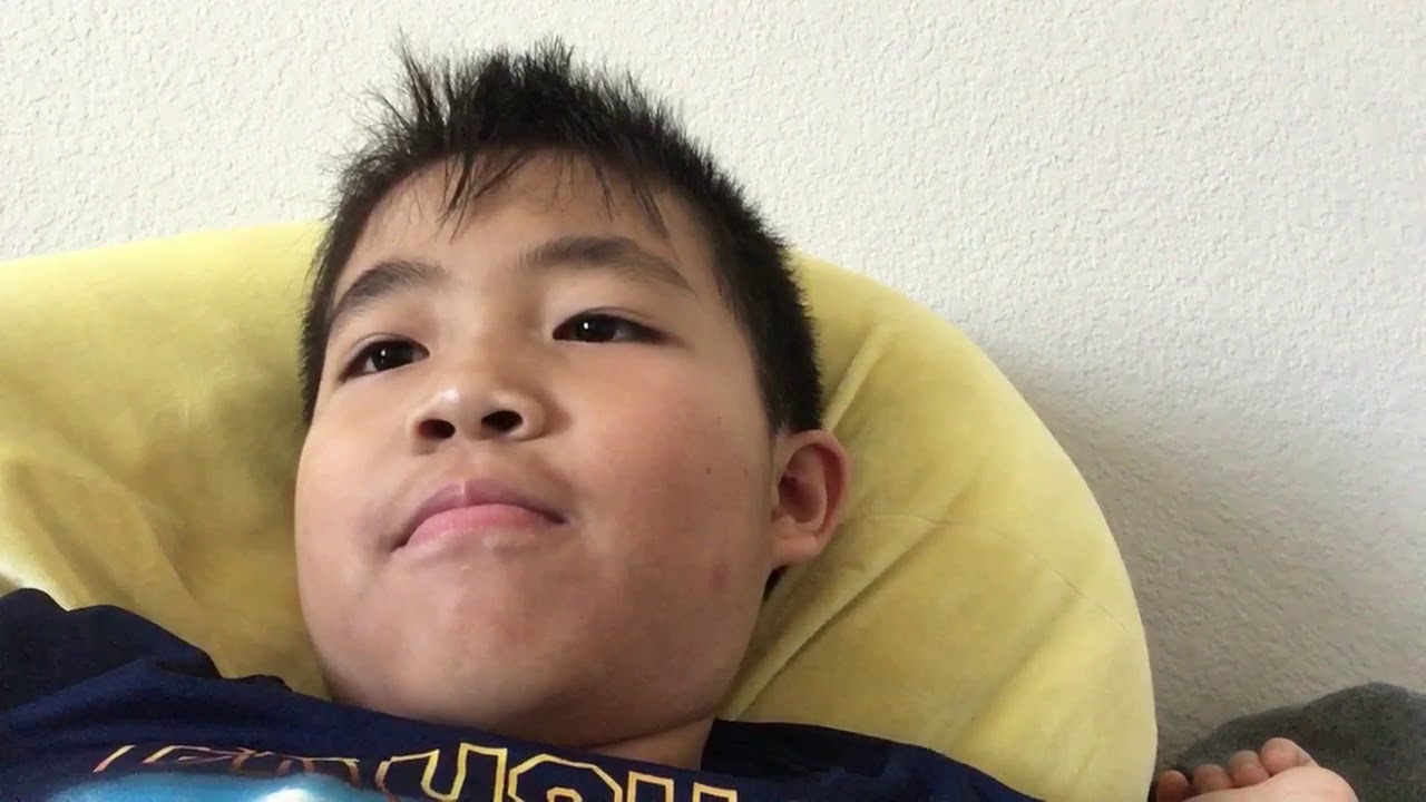 My face reveal - YouTube