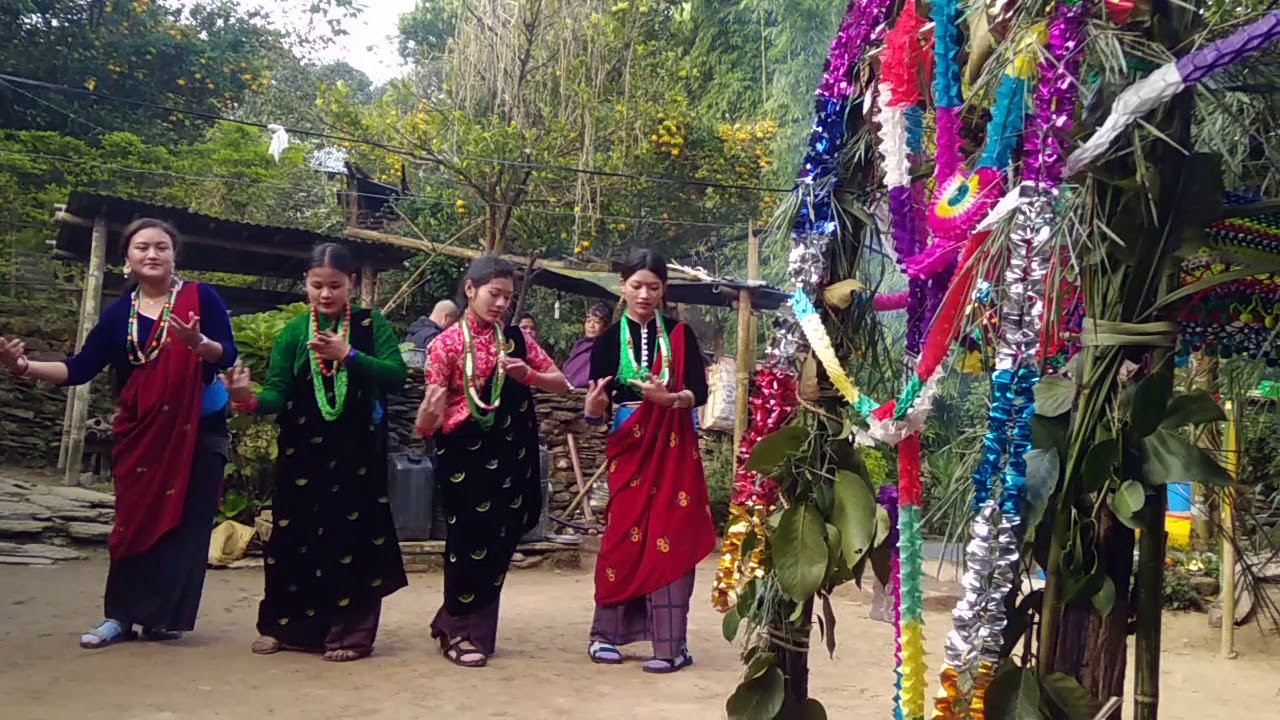 Kauda song// Prem Maya, Manisha, Sunita and Anjila Gurung - YouTube