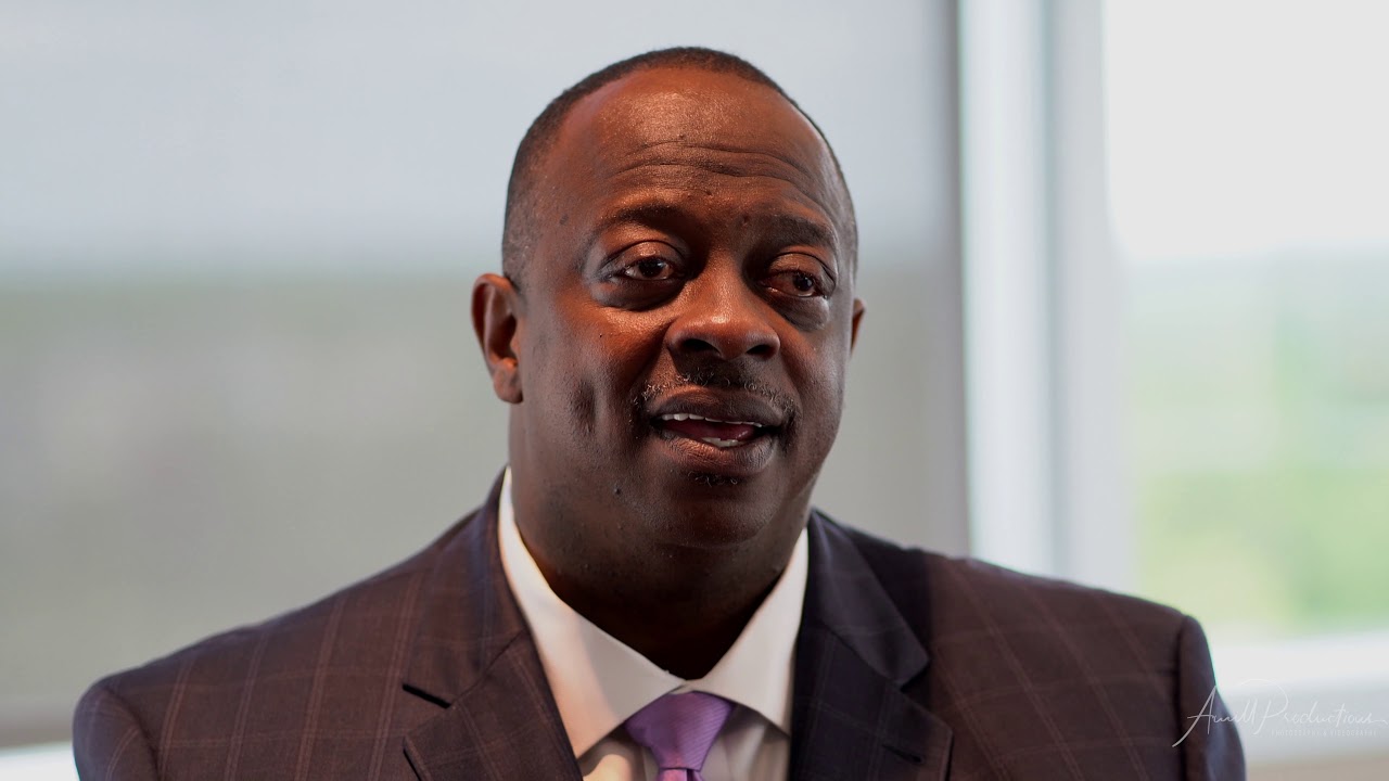Darnell Smith received House of Mandela Reflecting Freedom Award for ...