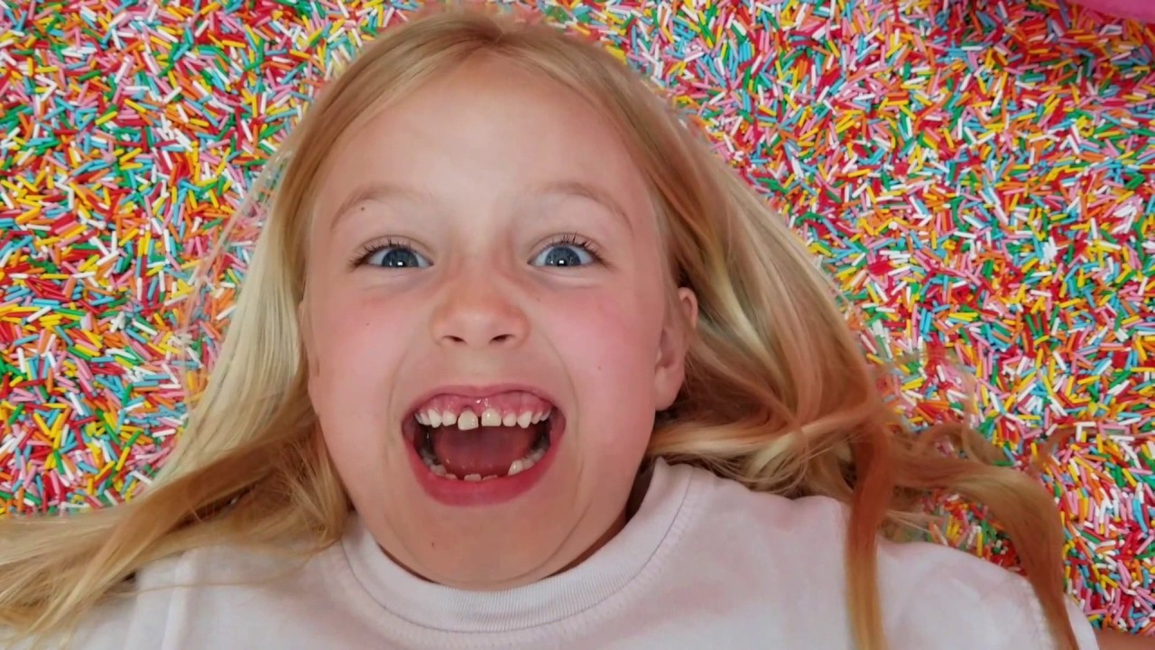 Copy of Pool of Sprinkles at the Museum of Ice Cream - YouTube