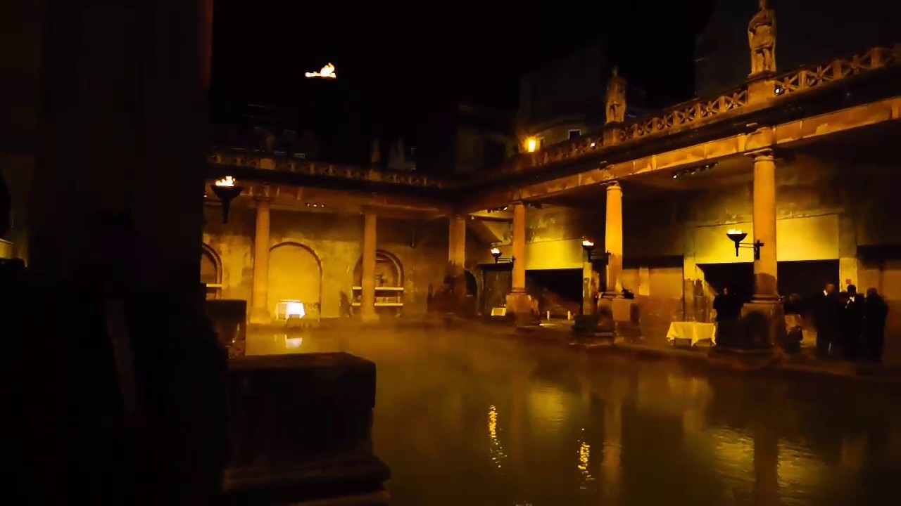 Christmas party at the Roman Baths 🎄 🎉 - YouTube