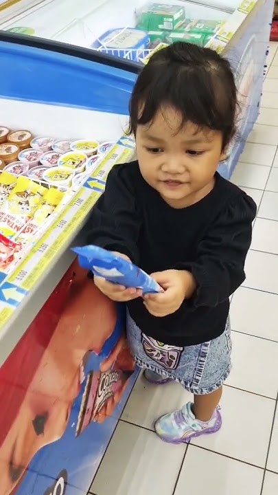 Alesha Jajan Ice Cream Frozen 🤤 #shorts #kids #icecream - YouTube