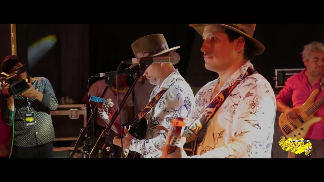 Los Apus del Perú - Malo tu corazón - concierto en vivo - aniversario ...