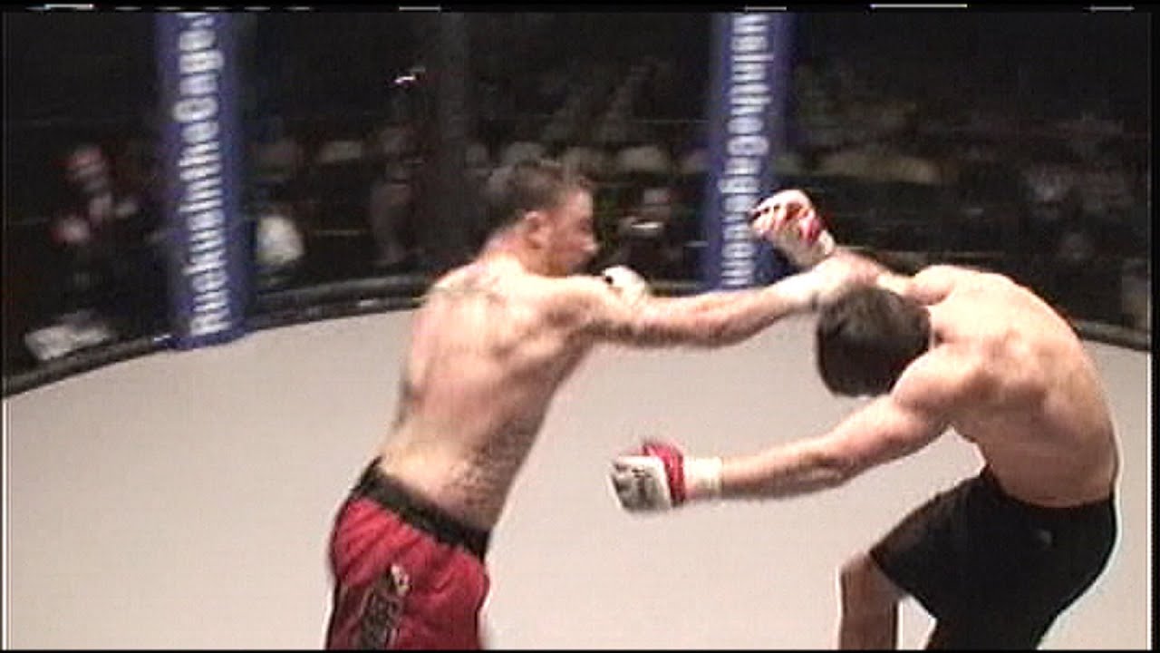 Greg Wilson vs Ross Jackson - Ruckus in the Cage - YouTube