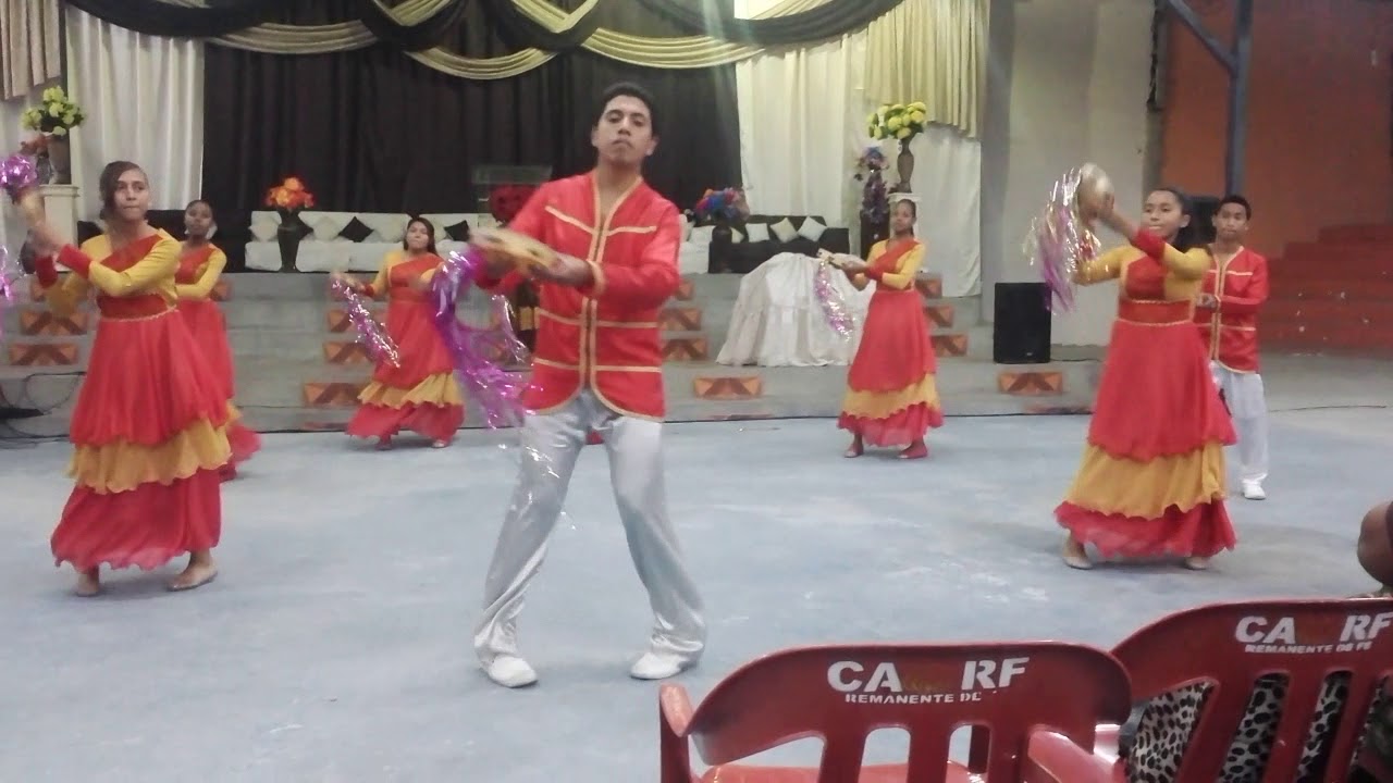 Maria tomo el Pandero - Grupo de Danza Jehova Kaddesh - YouTube