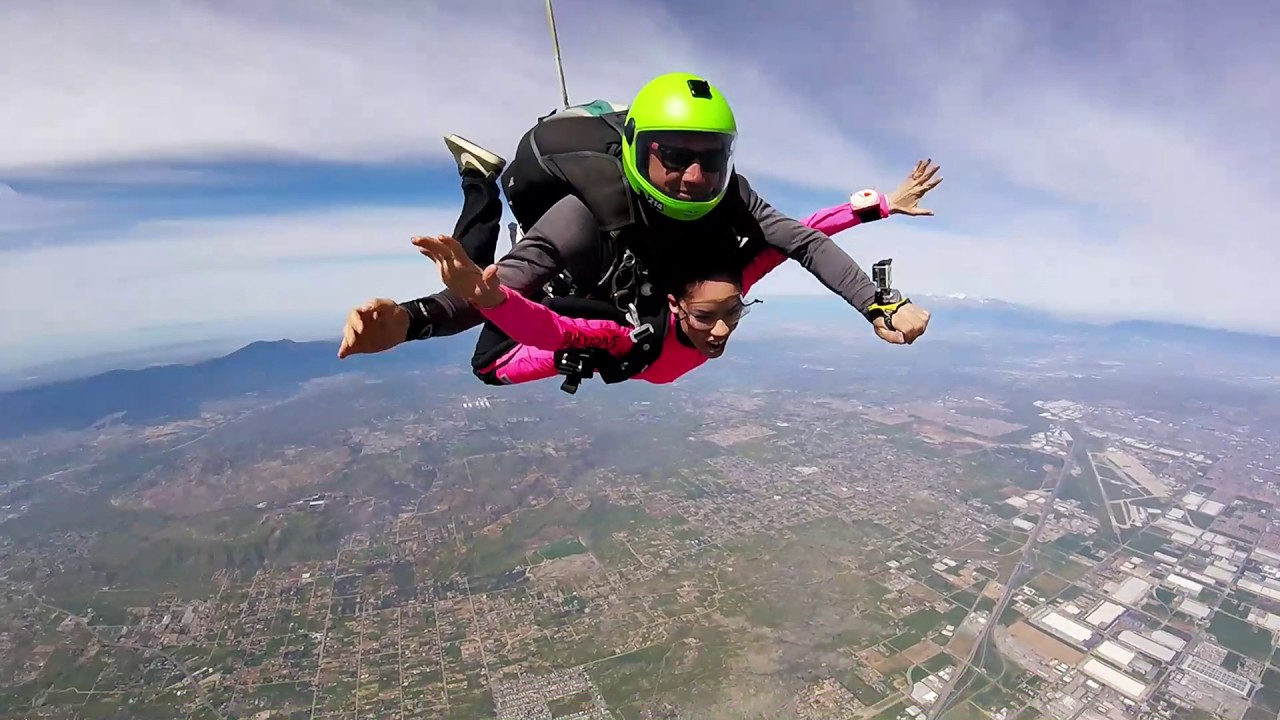 Skydiving at perris ca - YouTube