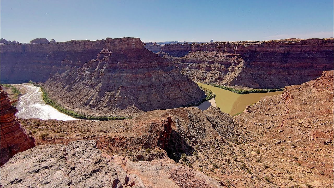 Canyonlands National Park: Needles District / Confluence Overlook Trail ...