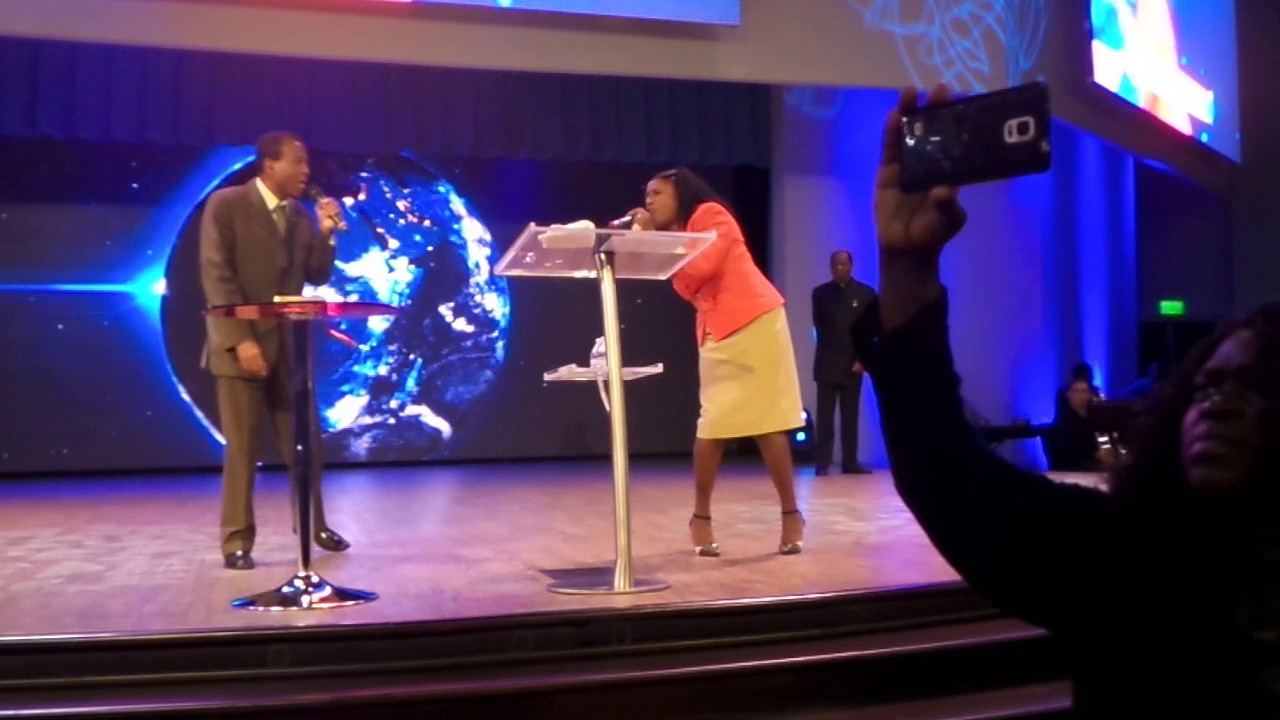 PANAMA 30,000 Member Church Explode as Women are called to ARISE with ...
