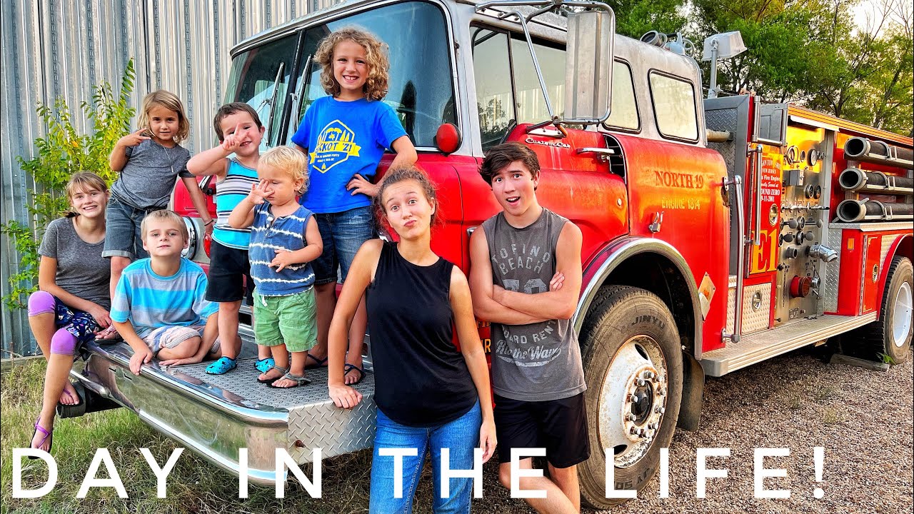 Full Time With a Family of 10! - YouTube