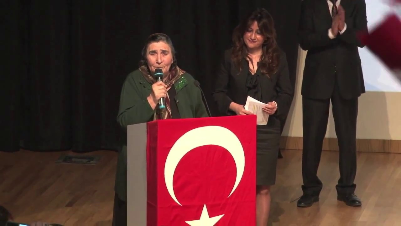 PAKİZE ANA'NIN REFERANDUM KONUŞMASI - YouTube