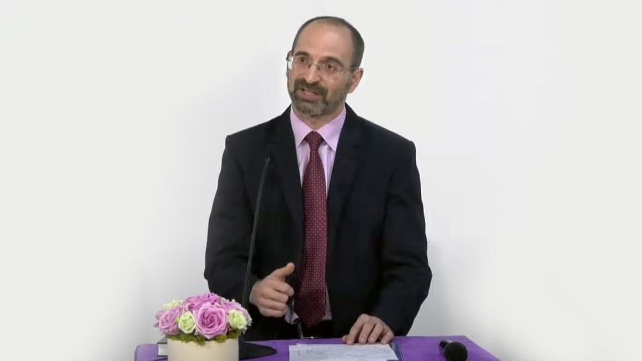 Umblarea în rugăciune | Robert Farkas - YouTube