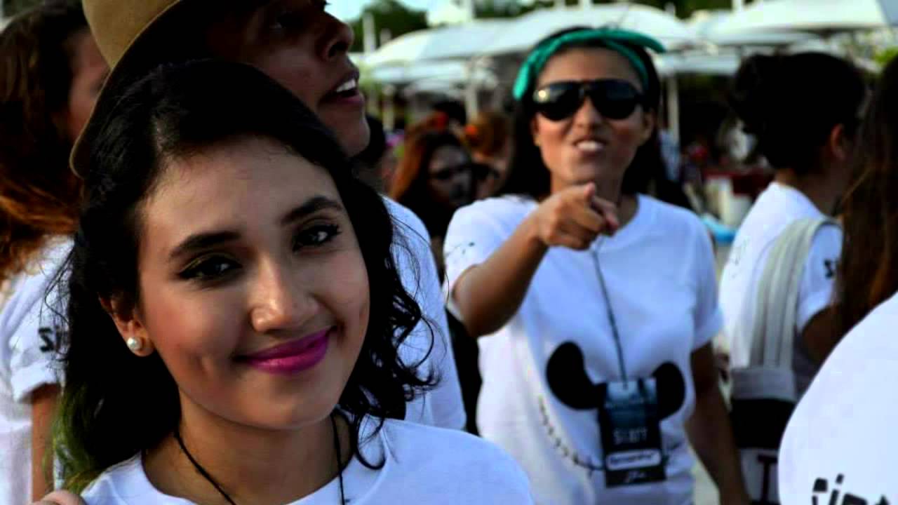 Video Alex Coreas Def - YouTube