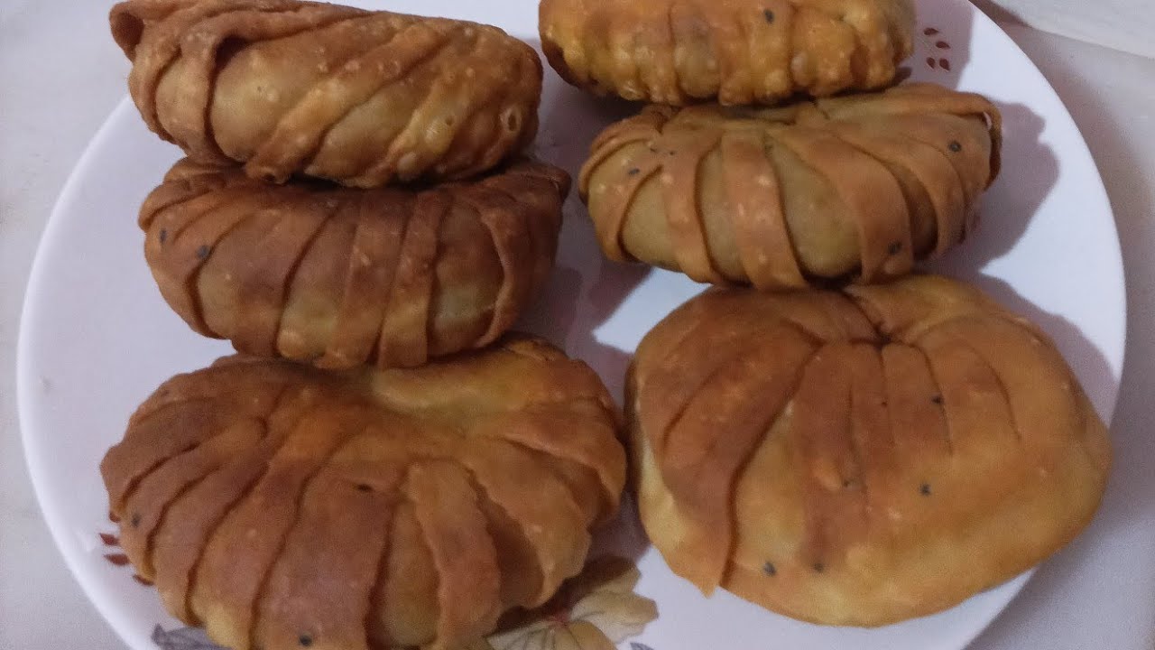 ইউনিক ঝাল নাস্তা রেসিপি।চায়ের সাথে জমে যাবে।Tasty spice snack recipe.Soborna's kitchen with ...