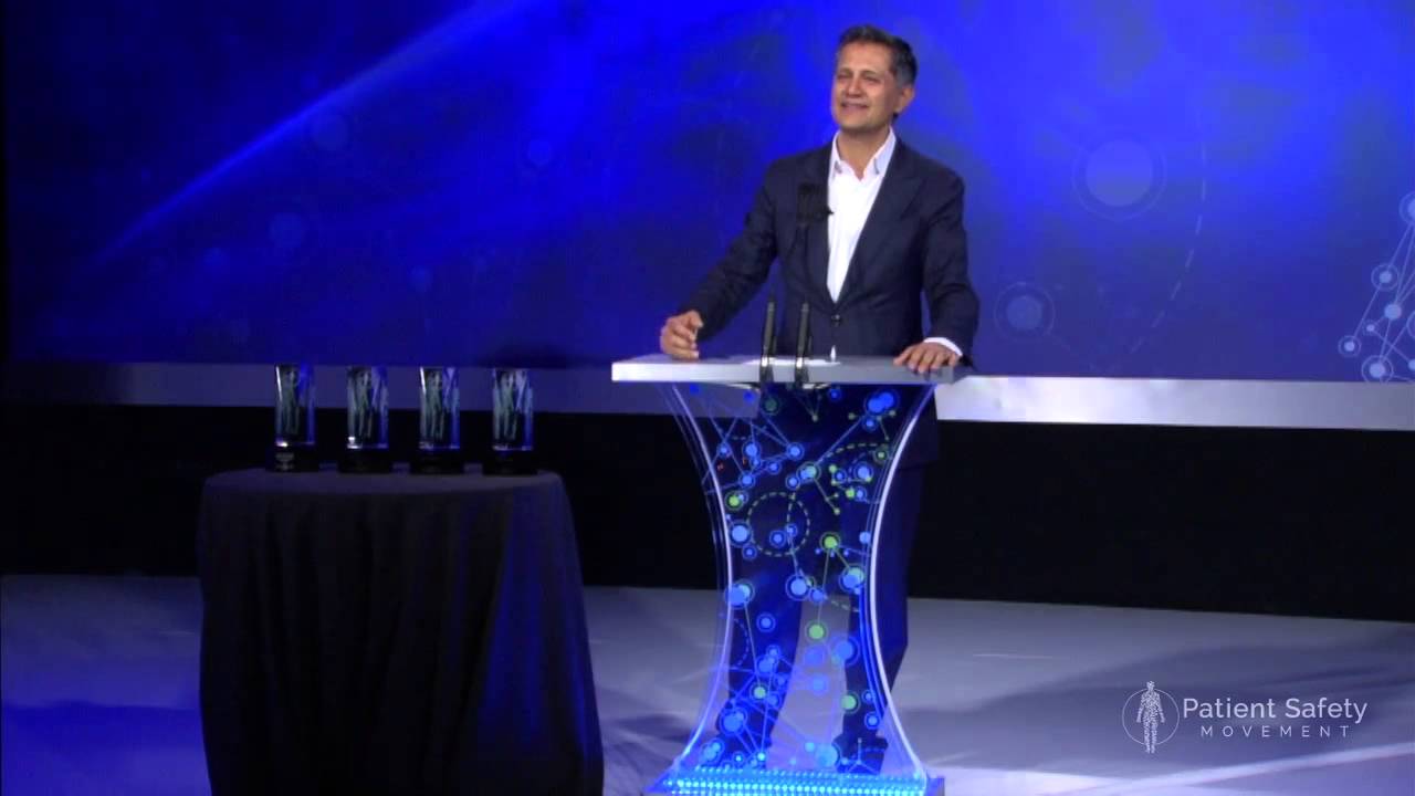 Robin Betts – Recipient of Humanitarian Award - YouTube