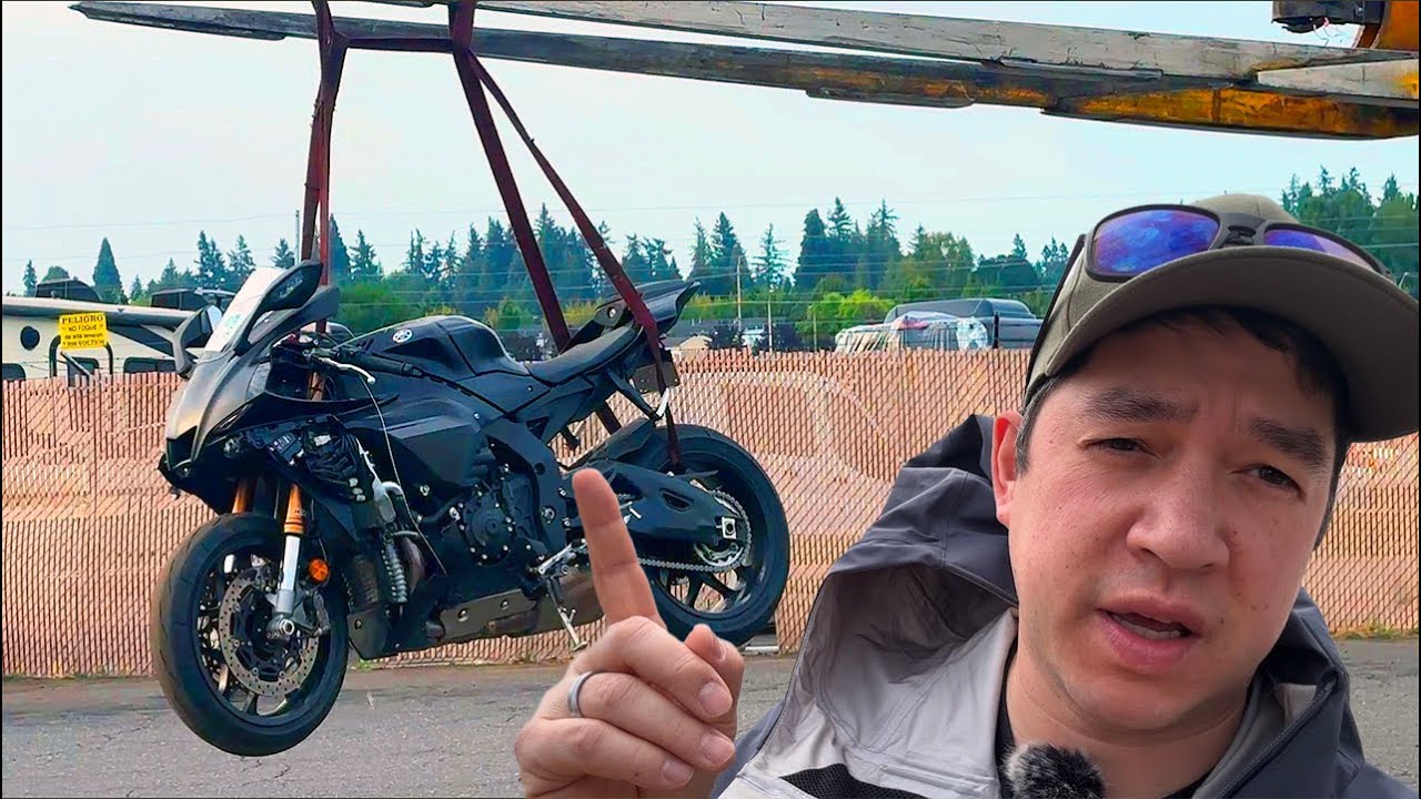 I BOUGHT A WRECKED '25 YAMAHA R1 THEN TOOK IT TO THE TRACK (WHAT COULD ...
