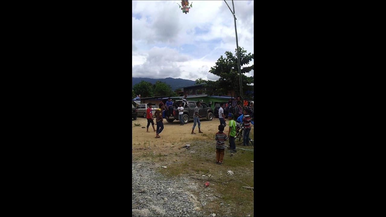 Sepak manggis Lokasi: Kg.Rampayan, Menggatal - YouTube