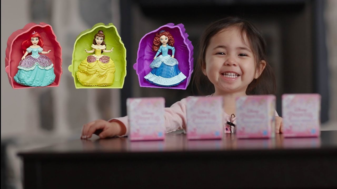 Disney Princess Royal Celebration Series 3 Blind Bag Figure Opening ...