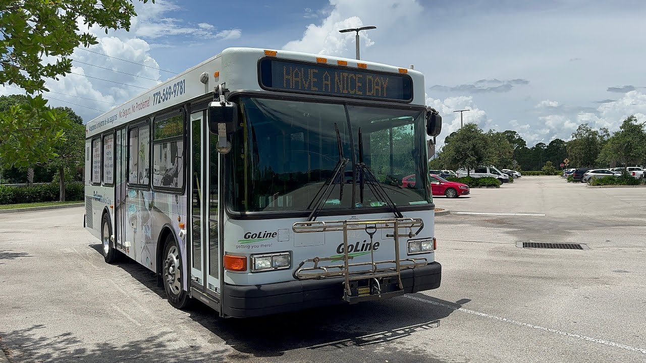 GoLine IRT: 2015 30ft Gillig Low Floor #242 On Route 4 @ IG Center ...